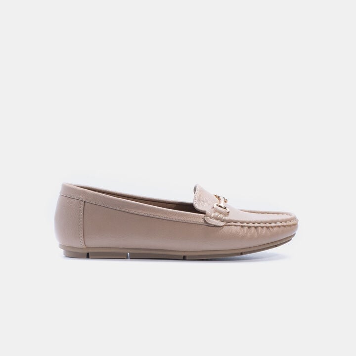 Bata | Shoe Store and Accessories for the Whole Family