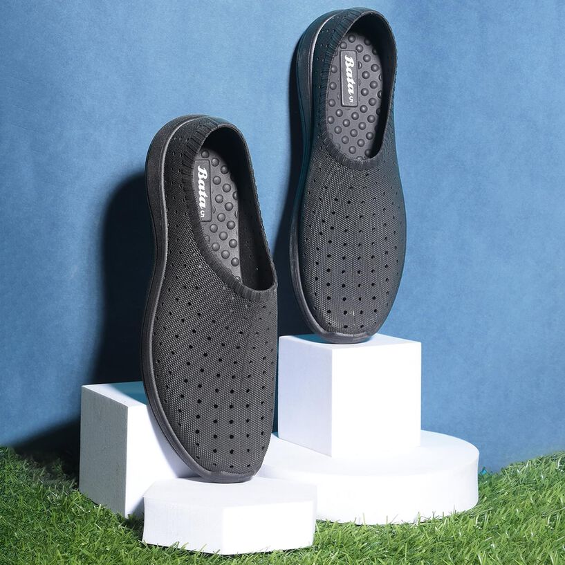 Sandak black casual slip-on shoes for women | Bata