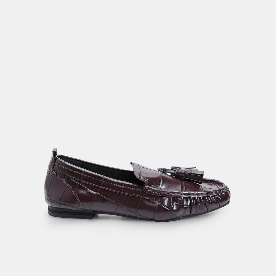 Bata | Shoe and accessories store for the whole family